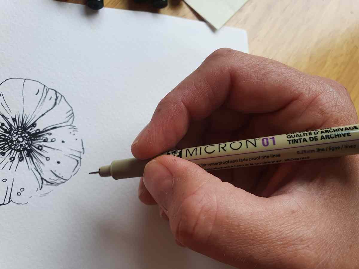 How to use Micron Pens | 12 Awesome Tips & Tricks to Help you Create ...